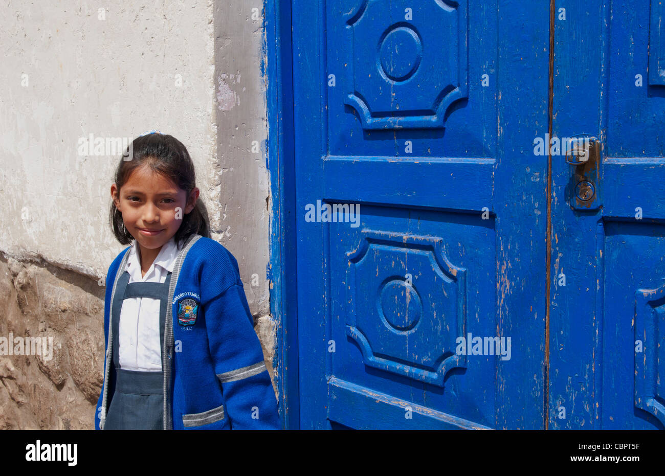 Child school uniform door hi-res stock photography and images - Alamy