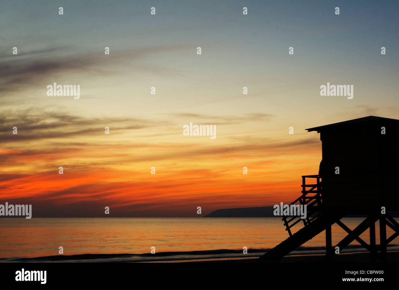 Lifeguard watch tower hi-res stock photography and images - Alamy