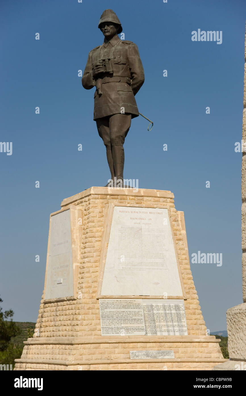 Kemal Ataturk statue on Chunuk Bair hill scene of fighting in 1915 in ...