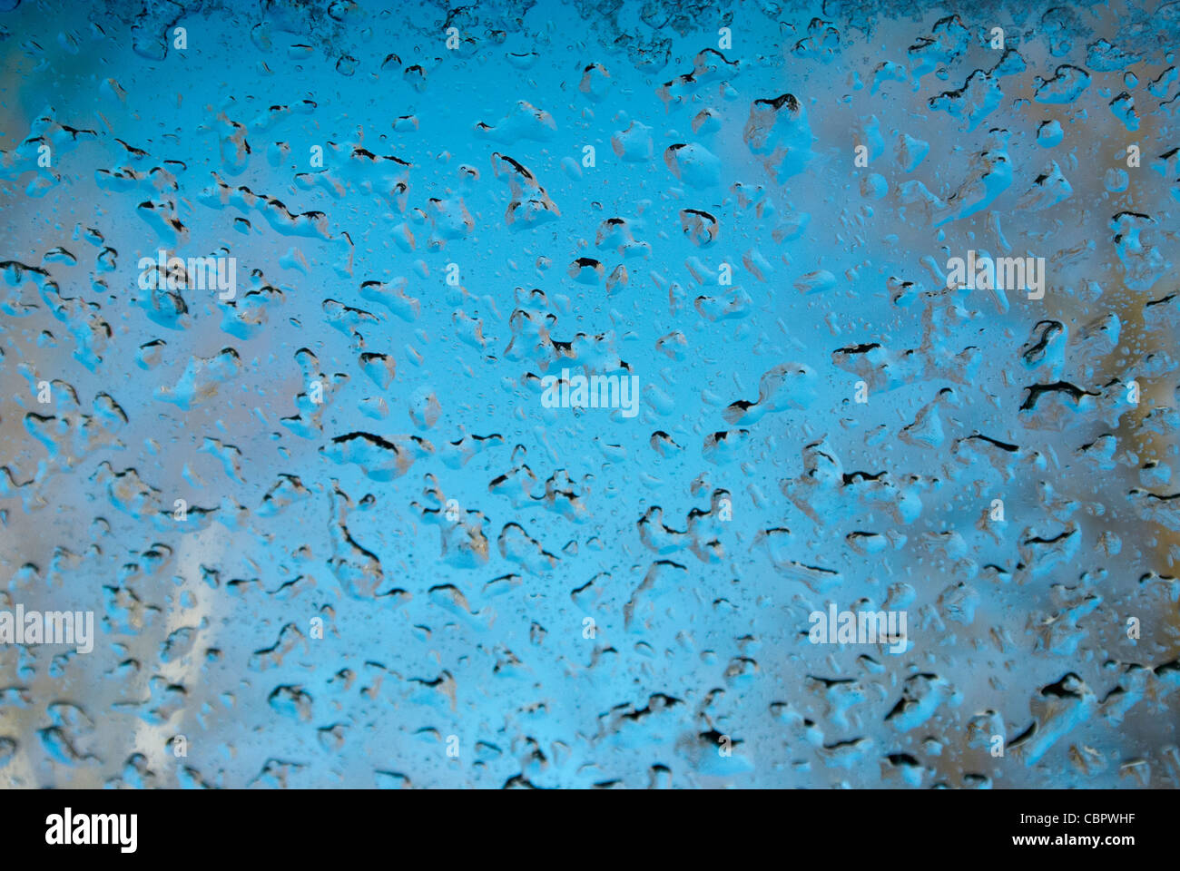 Water drops on windshield hi-res stock photography and images - Alamy