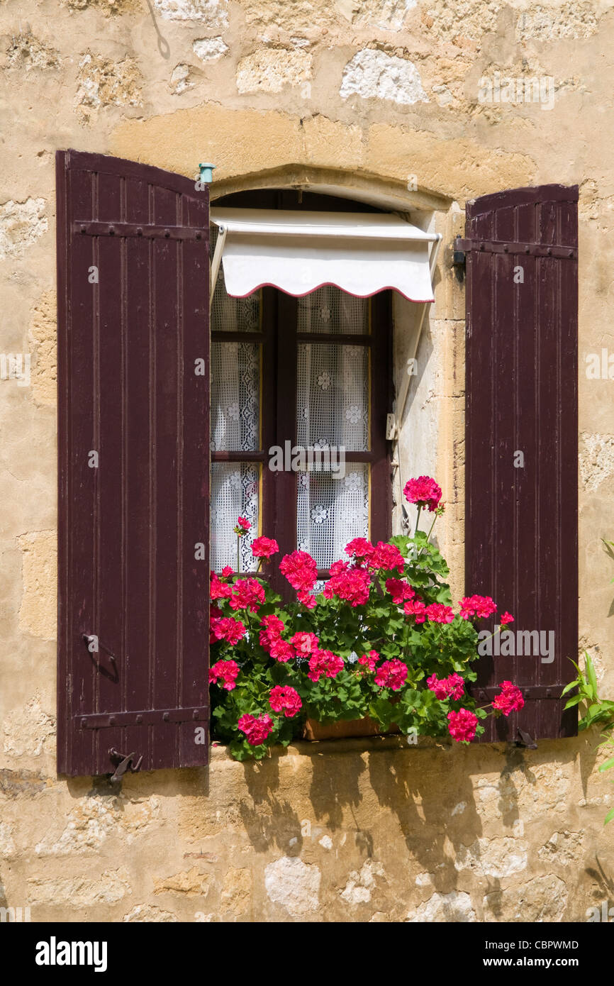 Window box france shutters hi-res stock photography and images - Alamy