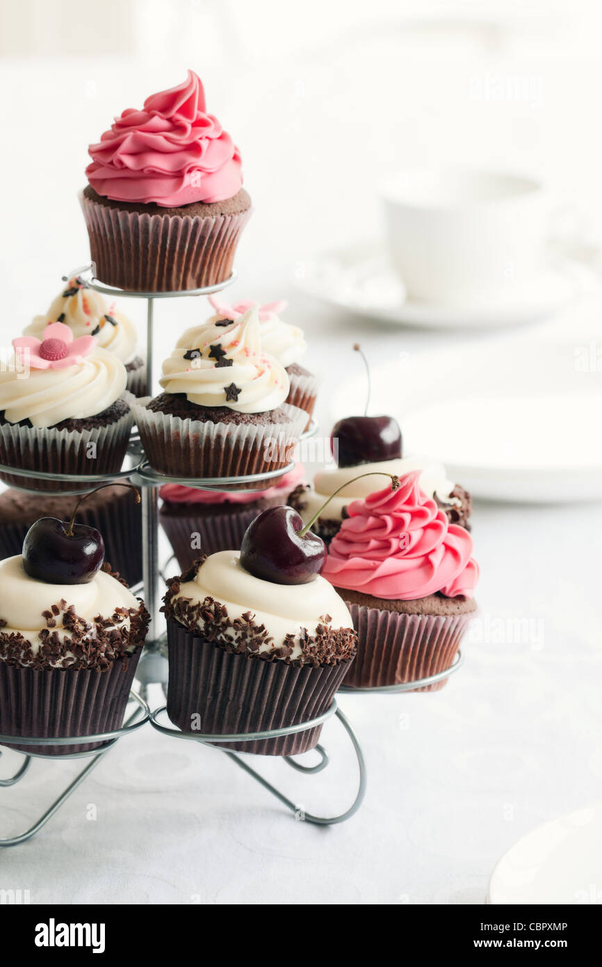 Cupcakes hi-res stock photography and images - Alamy
