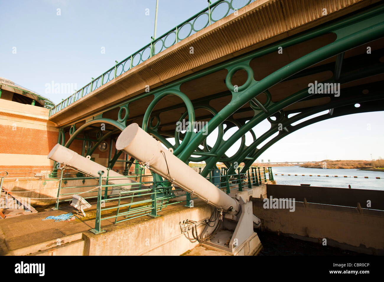 Tidal barrage hi-res stock photography and images - Alamy