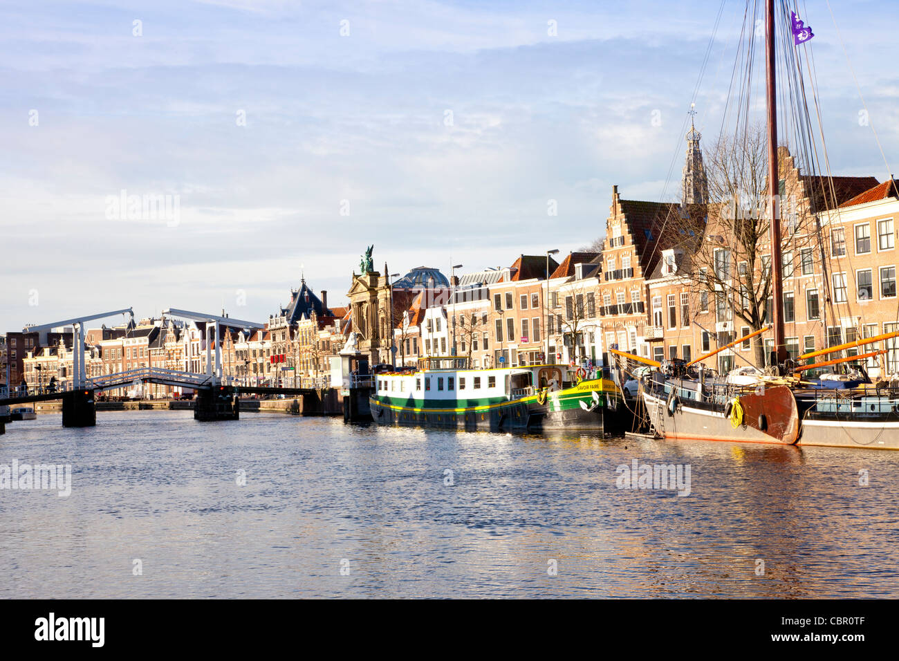 Vintage canal boats hi-res stock photography and images - Alamy