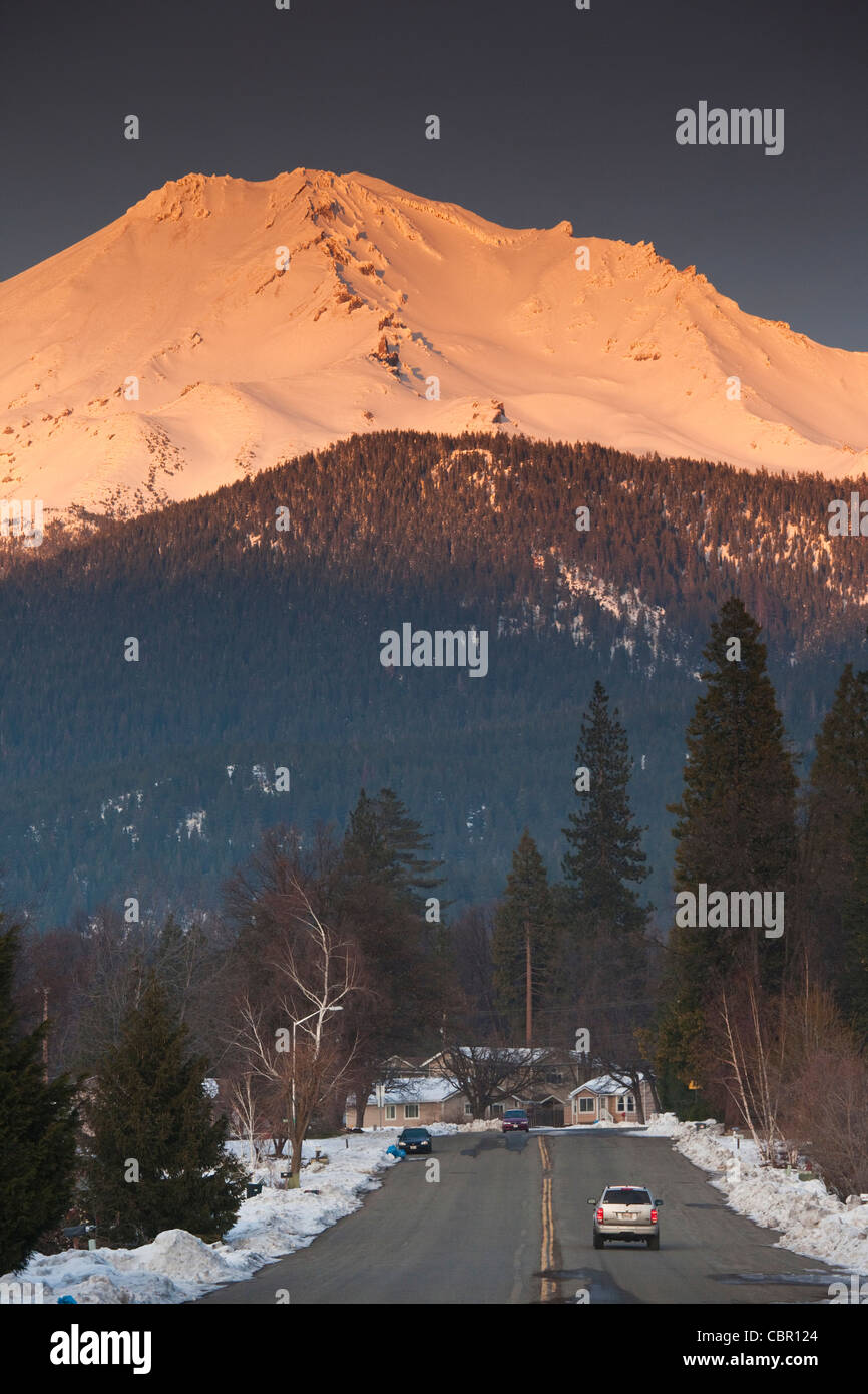 USA, California, Northern California, Northern Mountains, Mount Shasta ...