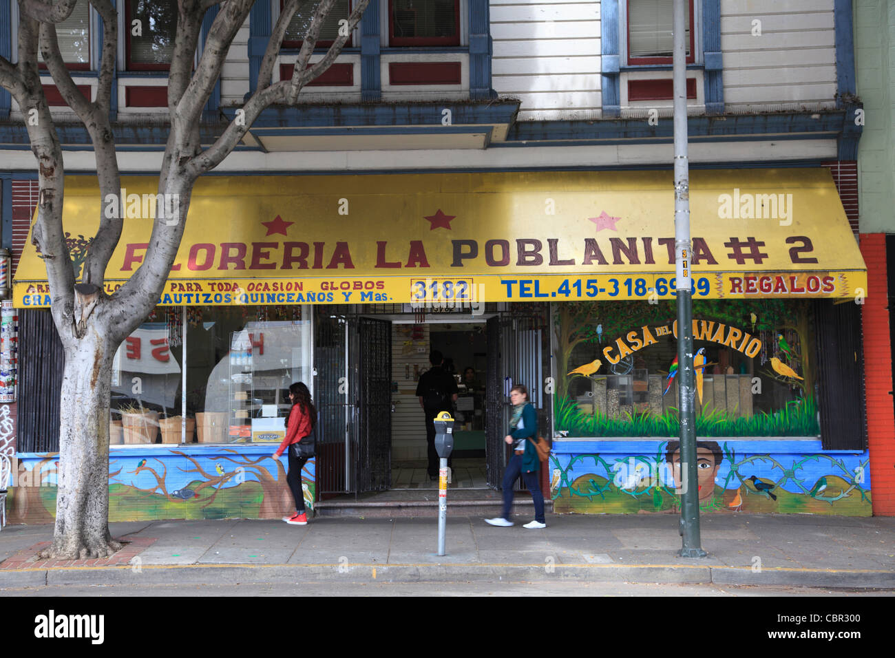 Street Scene, Mission District, Mission, San Francisco, California, USA ...