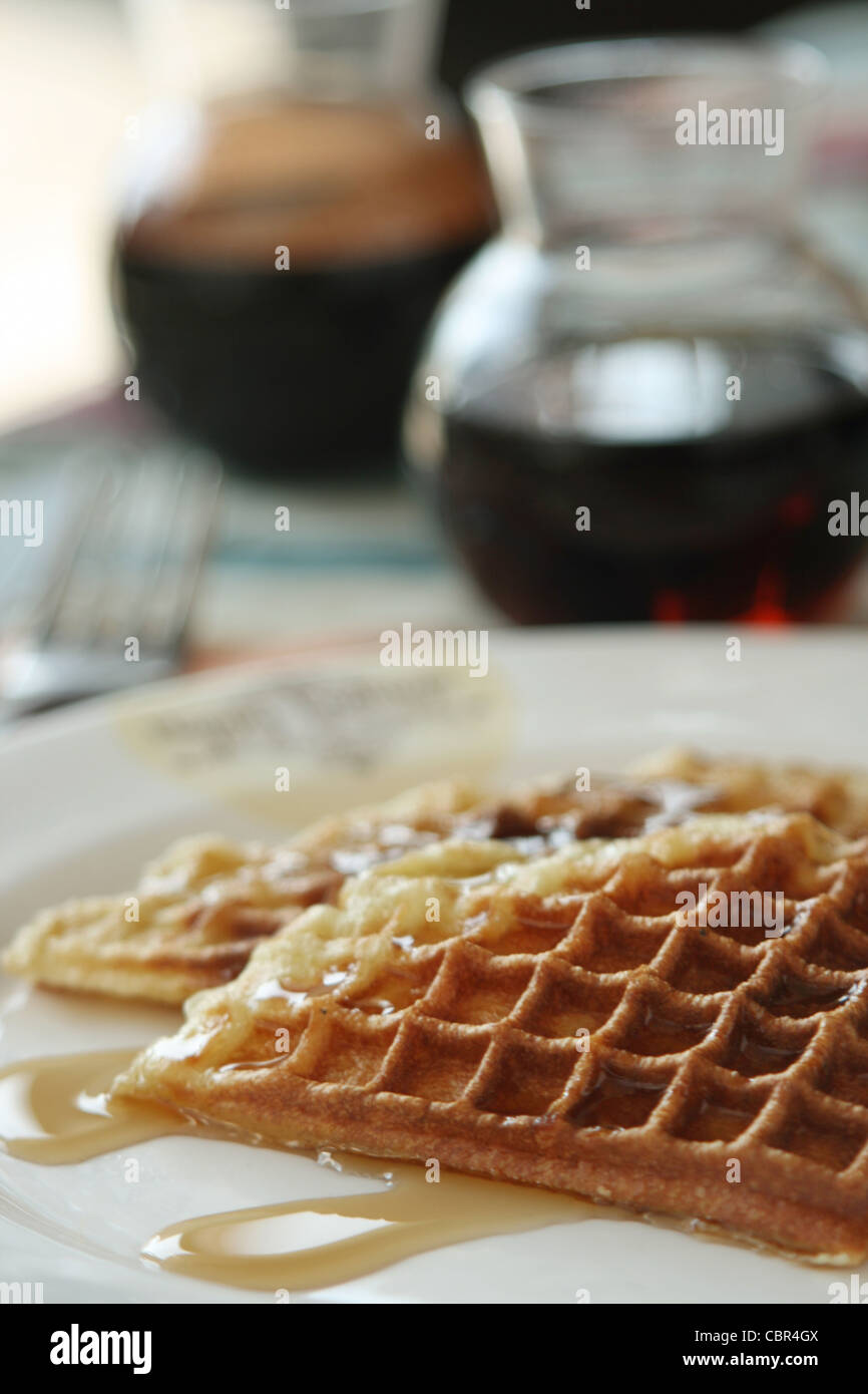 Waffle with syrup hi-res stock photography and images - Alamy