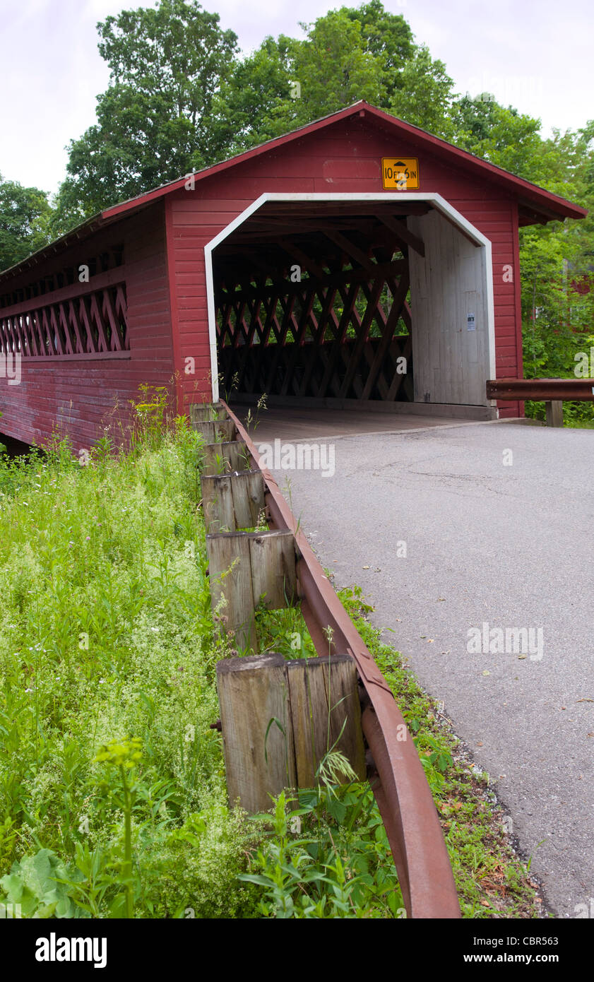 Covered Bridges of Vermont by river Henry Bridge in Bennington VT 1840 ...