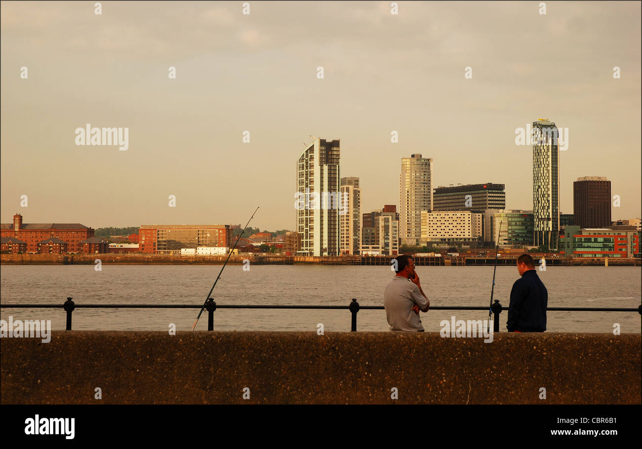 Birkenhead city hi-res stock photography and images - Alamy