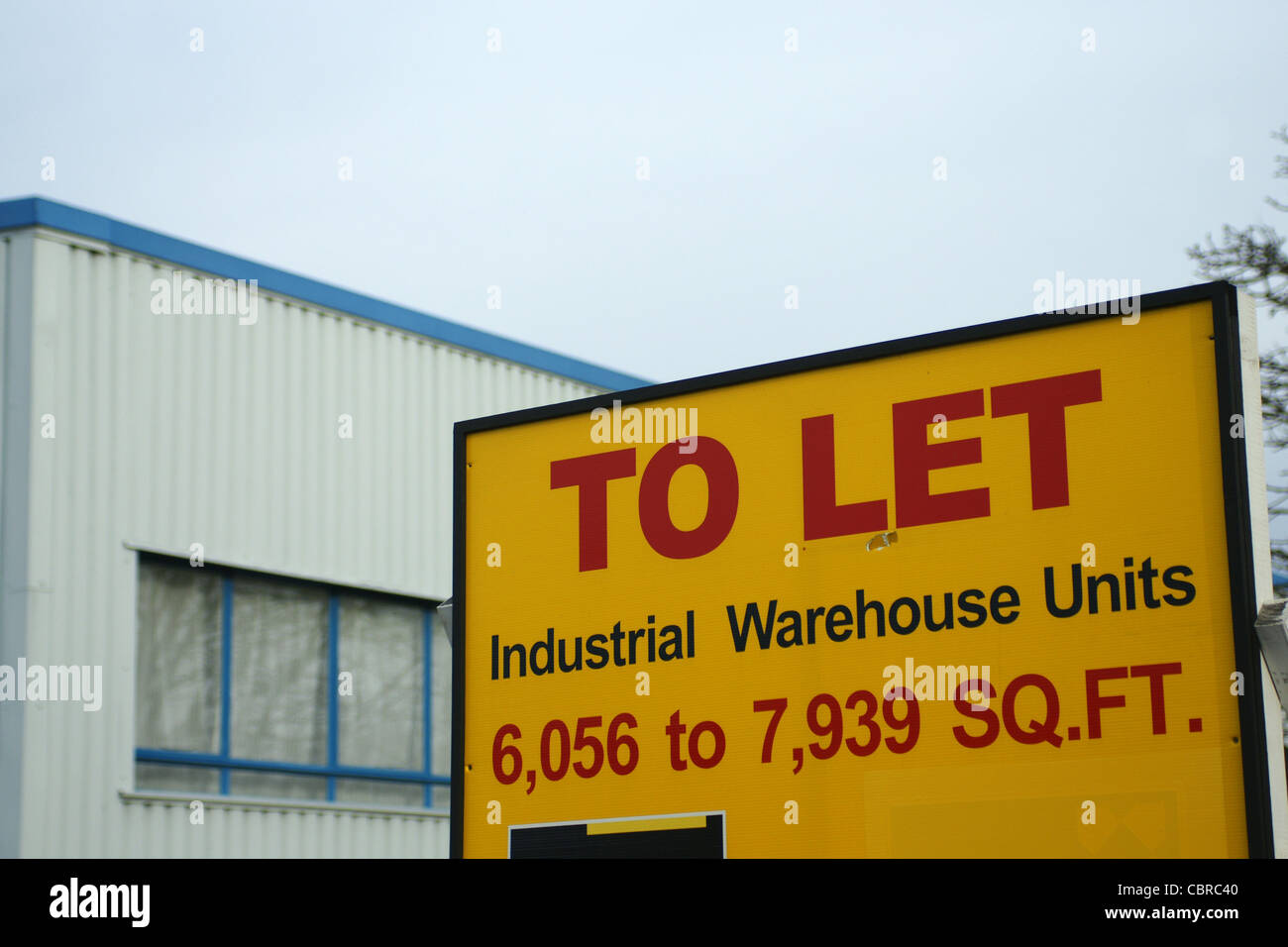 To Let Sign Stock Photo - Alamy