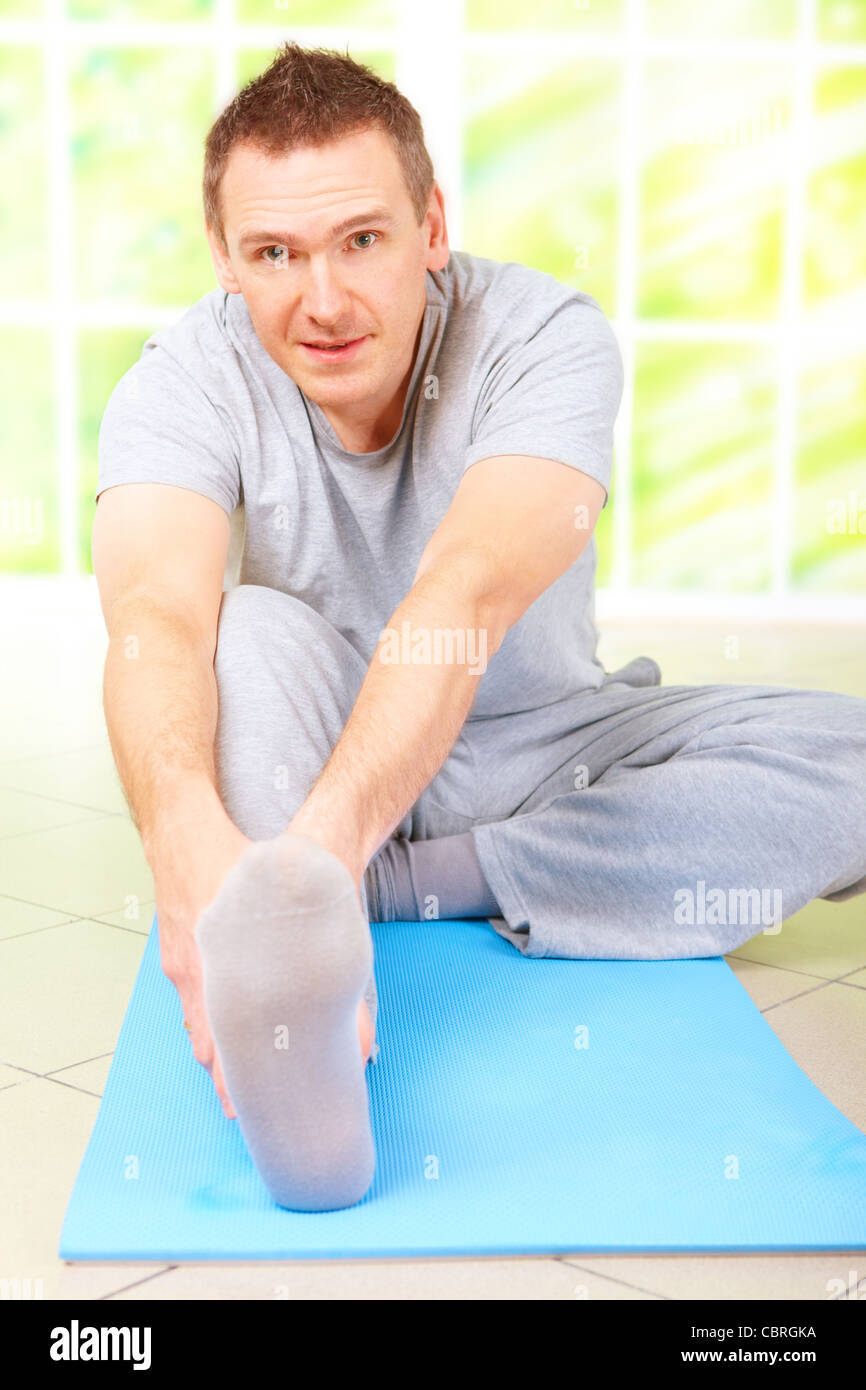 Midage man hi-res stock photography and images - Alamy