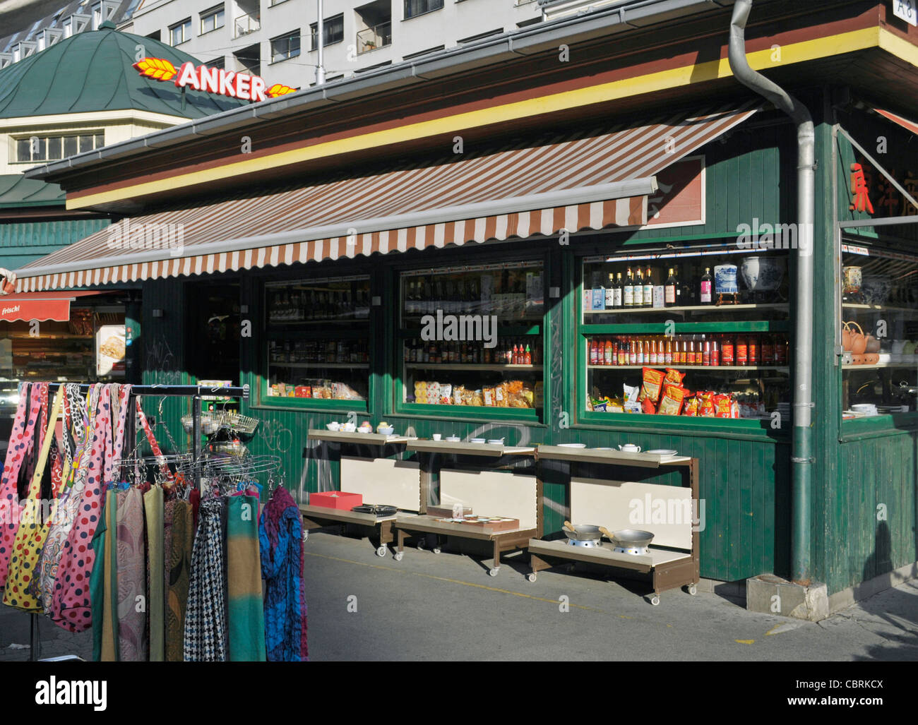 Naschmarkt, famous Viennese market, Vienna, Austria Stock Photo - Alamy