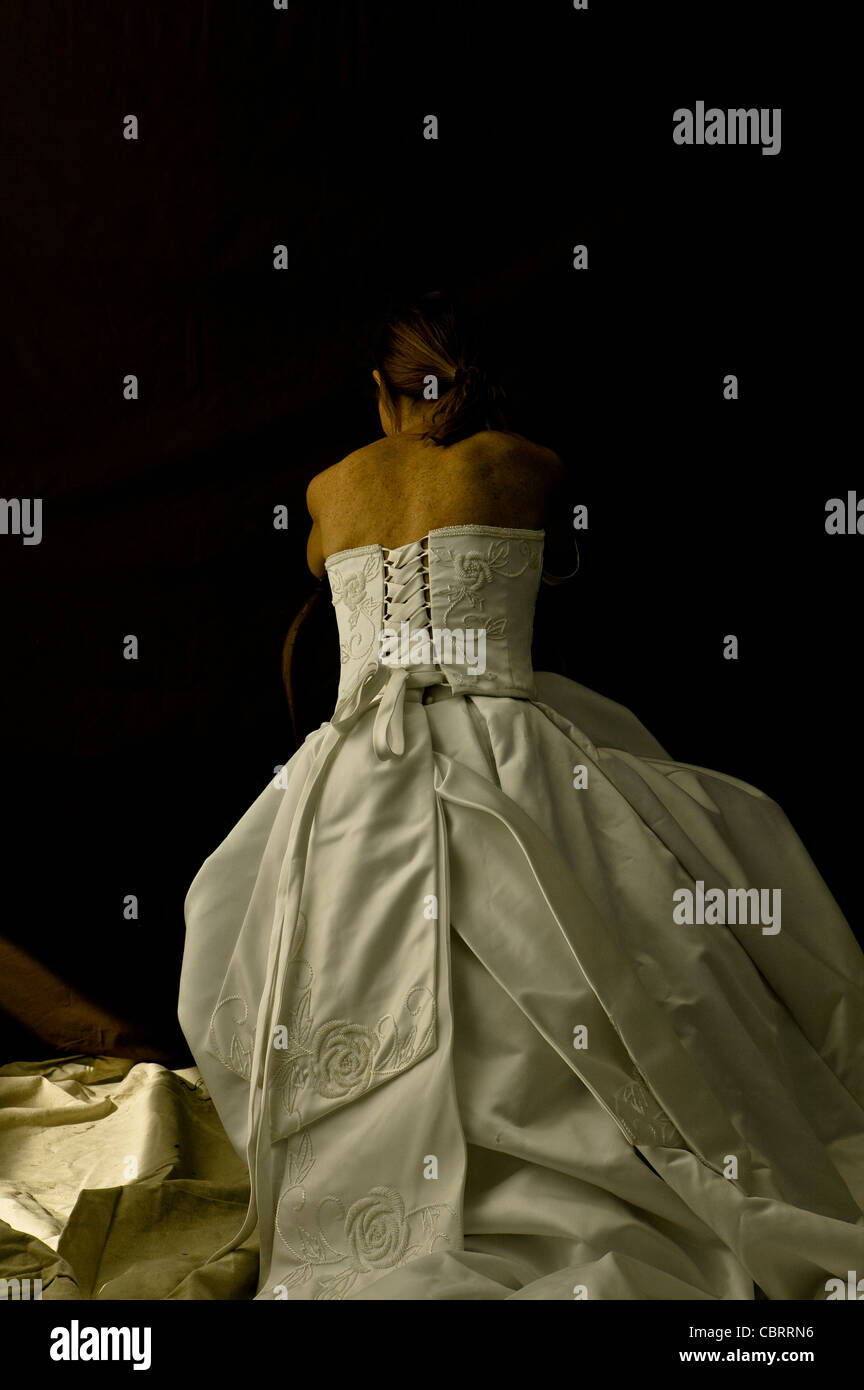 Renaissance bride hi-res stock photography and images - Alamy