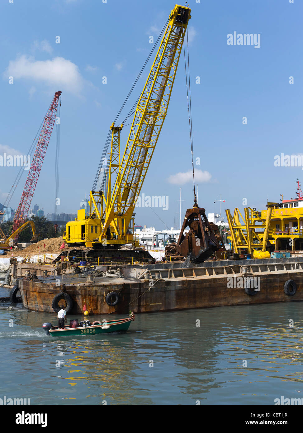Dredging device hi-res stock photography and images - Alamy