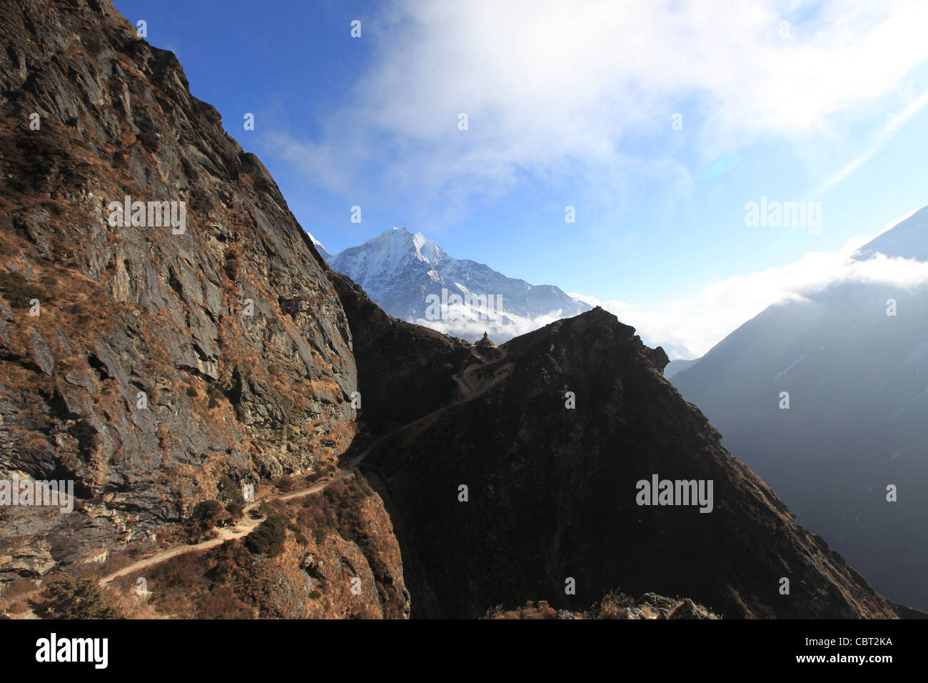 A Himalayan mountain path shrouded in clouds Stock Photo - Alamy