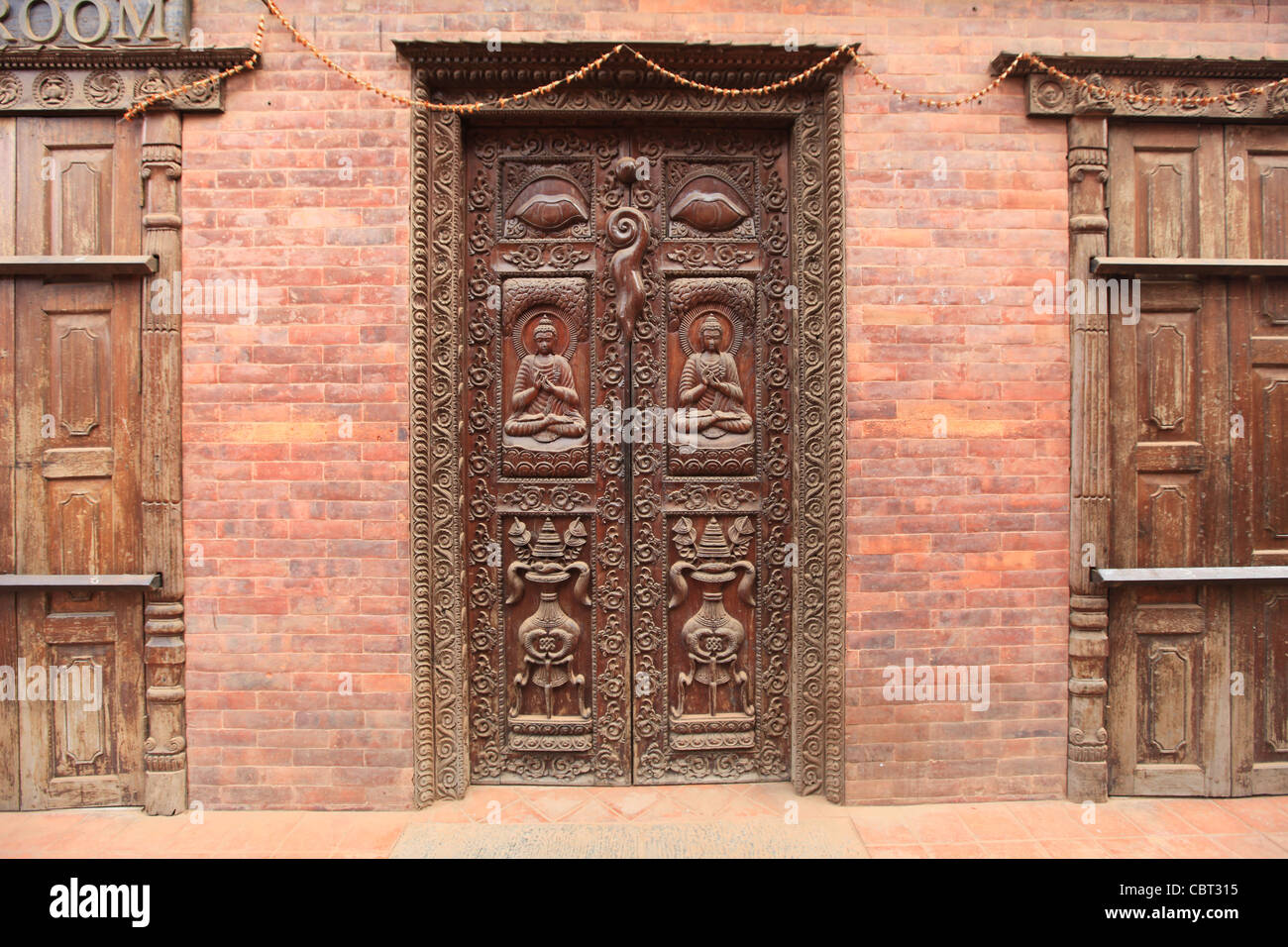Nepalese craftsmanship nepal asia hi-res stock photography and images ...