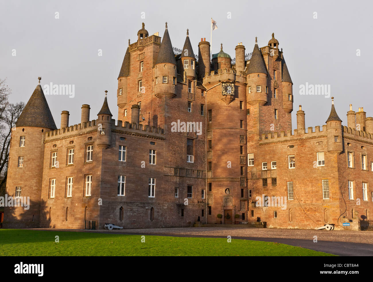 Glamis Castle, near Kirriemuir, Angus Scotland at dusk Stock Photo - Alamy