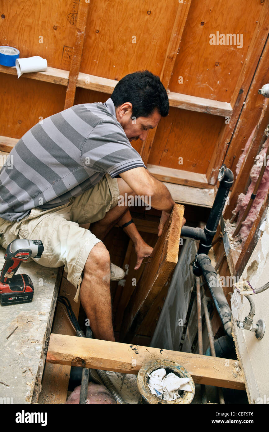 Mexican Construction Worker High Resolution Stock Photography and ...