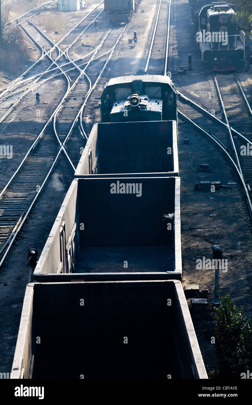 Dividing train hi-res stock photography and images - Alamy
