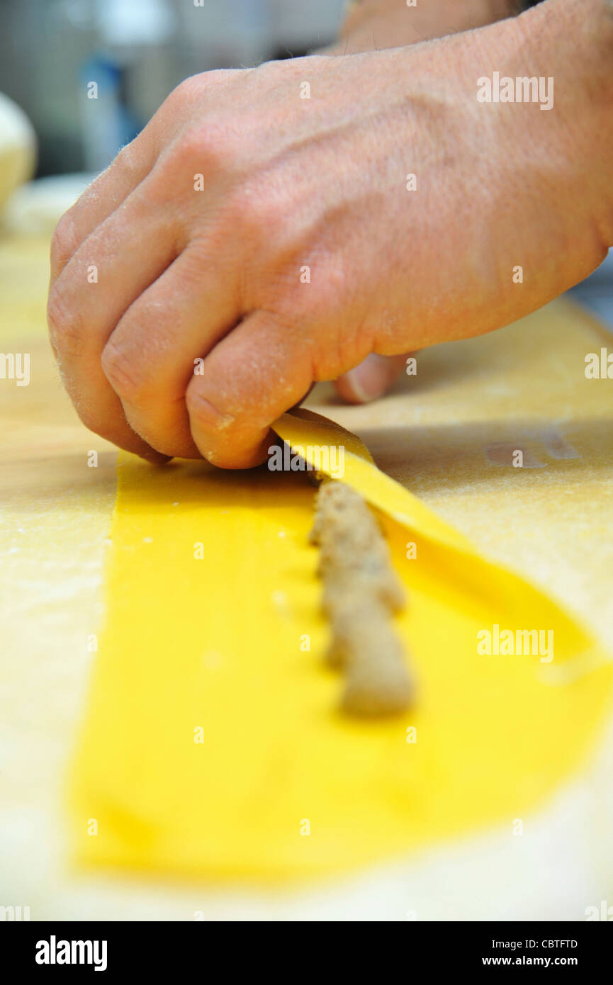 Chef hi-res stock photography and images - Alamy