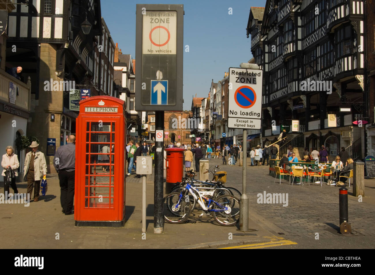 Telephone box and post box hi-res stock photography and images - Alamy