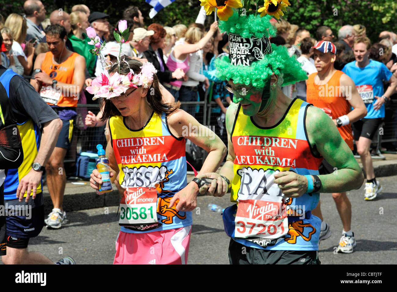 runners in fancy dress at london marathon Stock Photo - Alamy