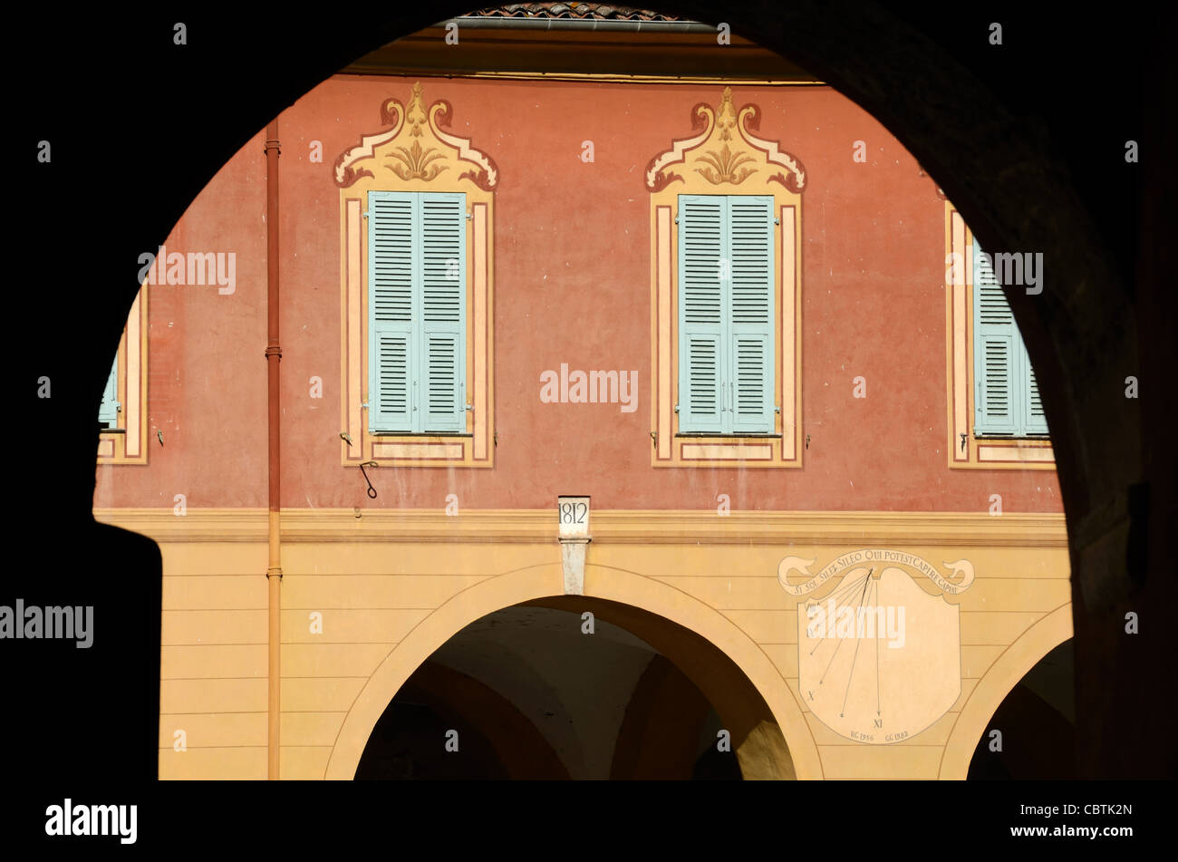 Baroque windows hi-res stock photography and images - Alamy