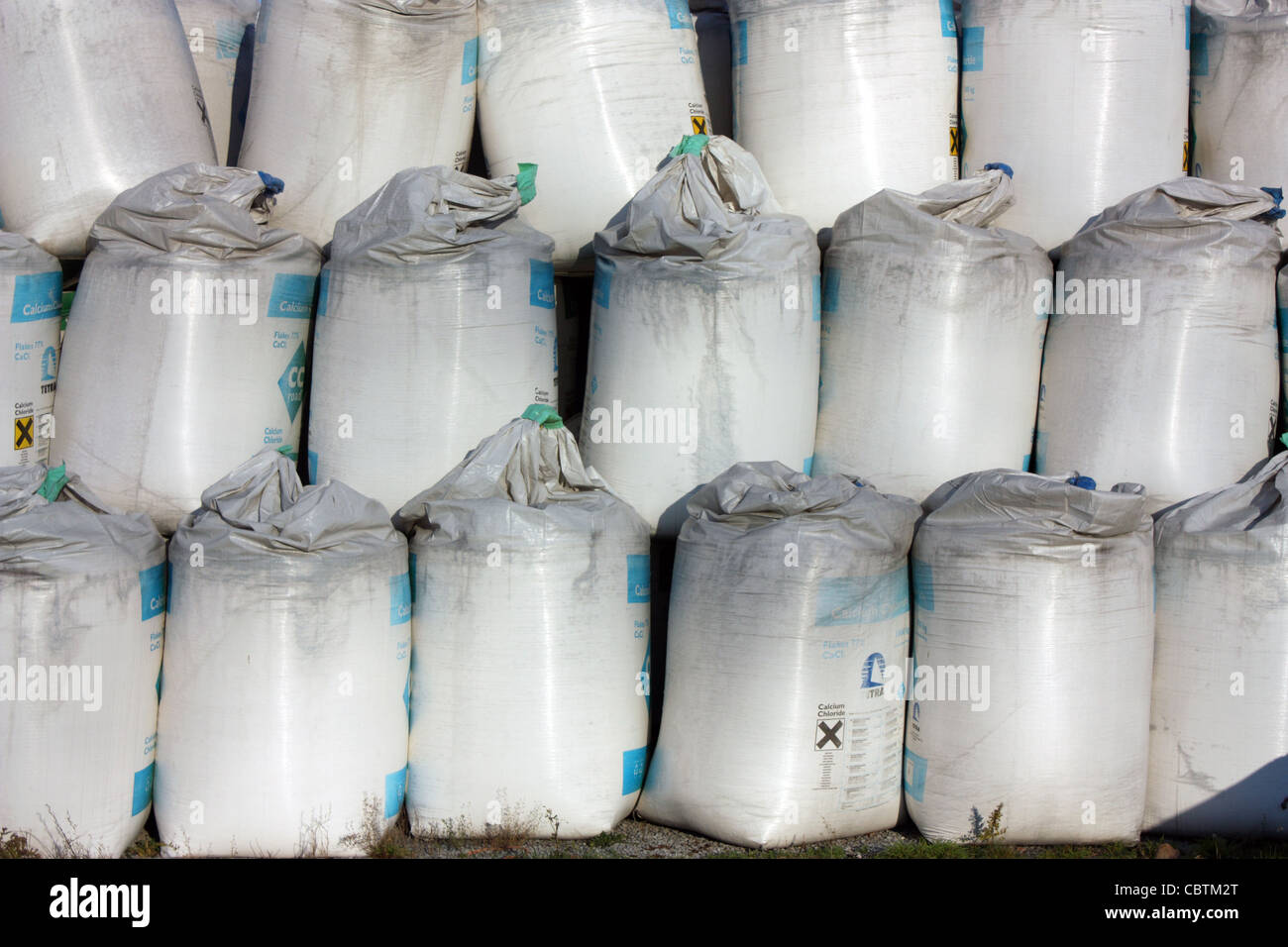 pile stack of bulk bags for transportation of goods Stock Photo - Alamy