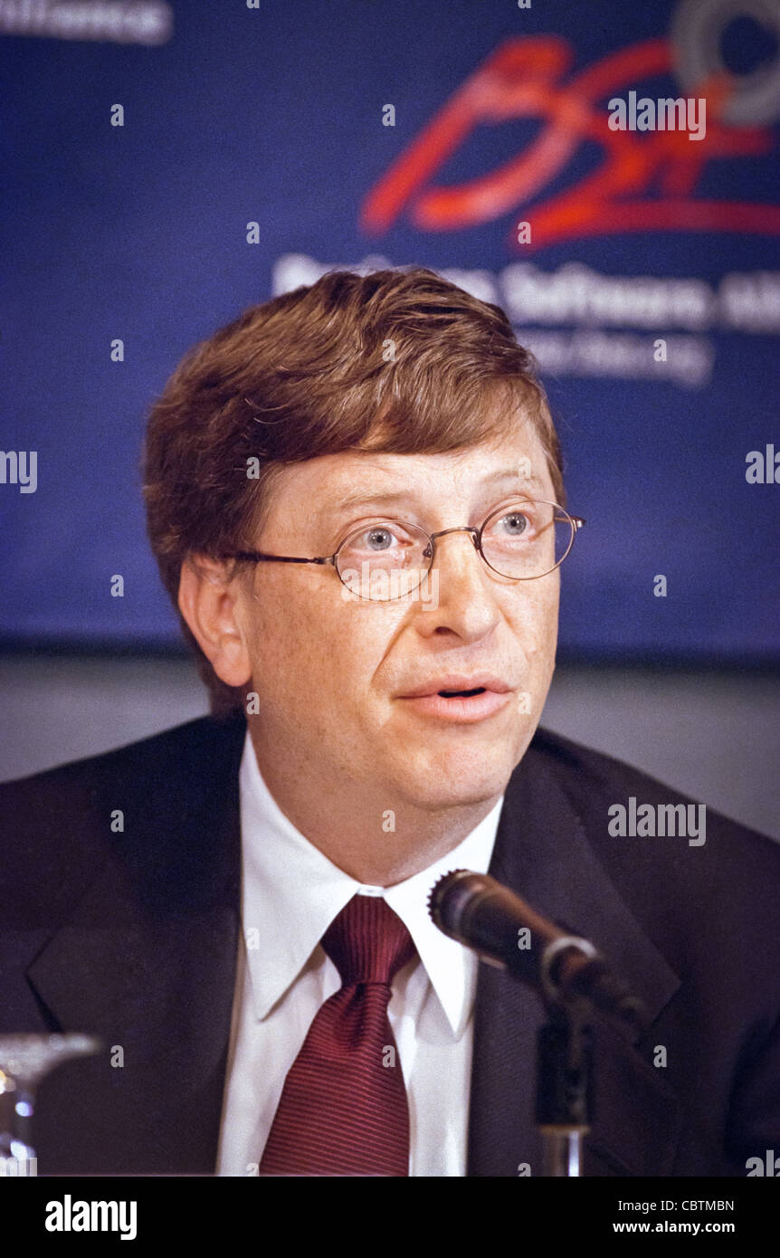 Bill gates founder ceo microsoft hi-res stock photography and images ...