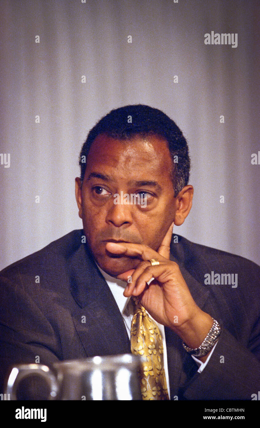 John thompson hi-res stock photography and images - Alamy