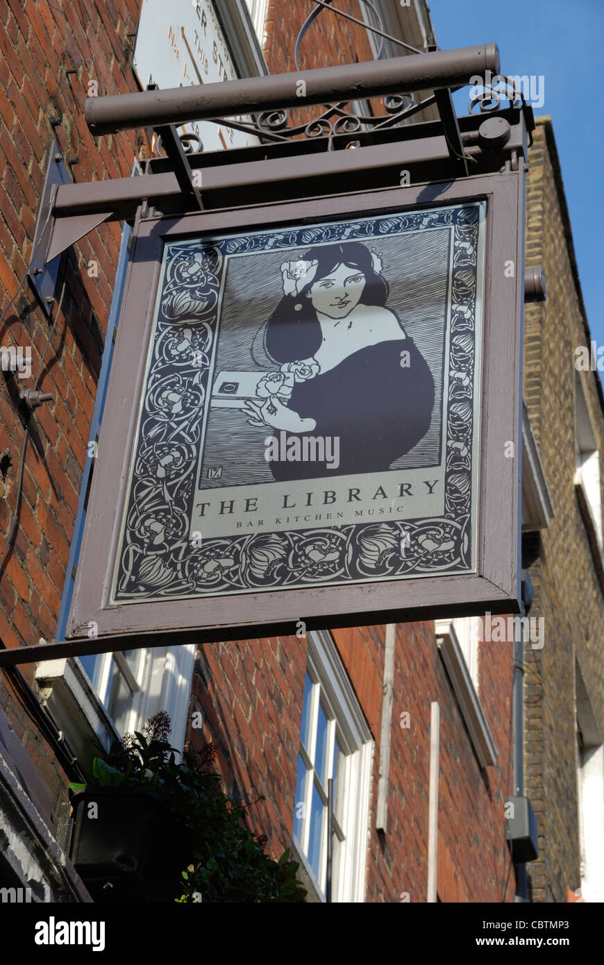 The Library pub bar in Islington, London, England Stock Photo - Alamy
