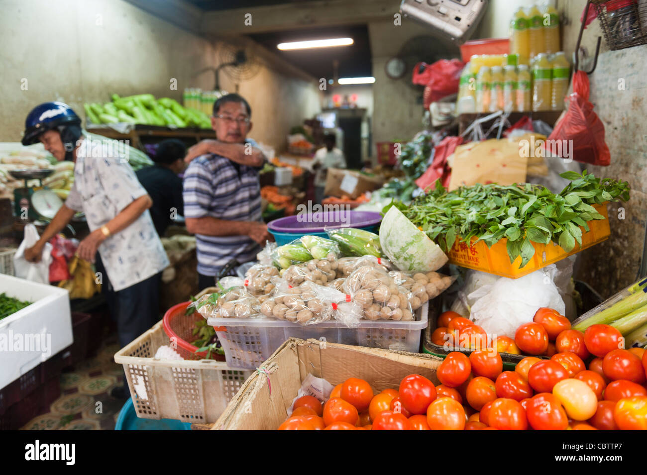 Inside a fruit and vegetable shop in Little India, Singapore Stock ...