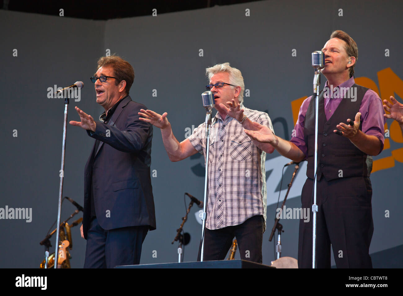 HUEY LEWIS AND THE NEWS perform SOULSVILLE on the Jimmy Lyons Stage ...