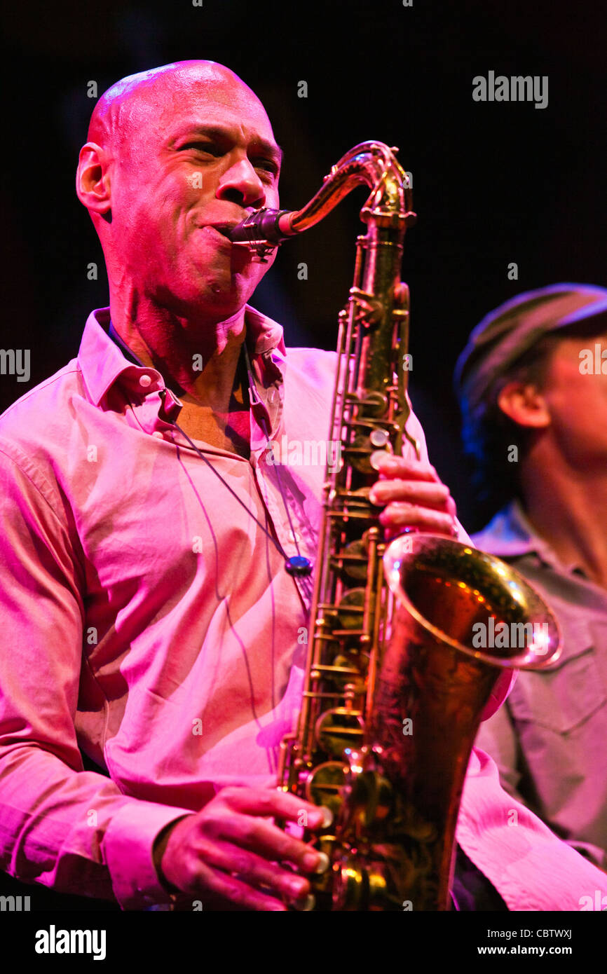 Joshua performs james farm on hi-res stock photography and images - Alamy