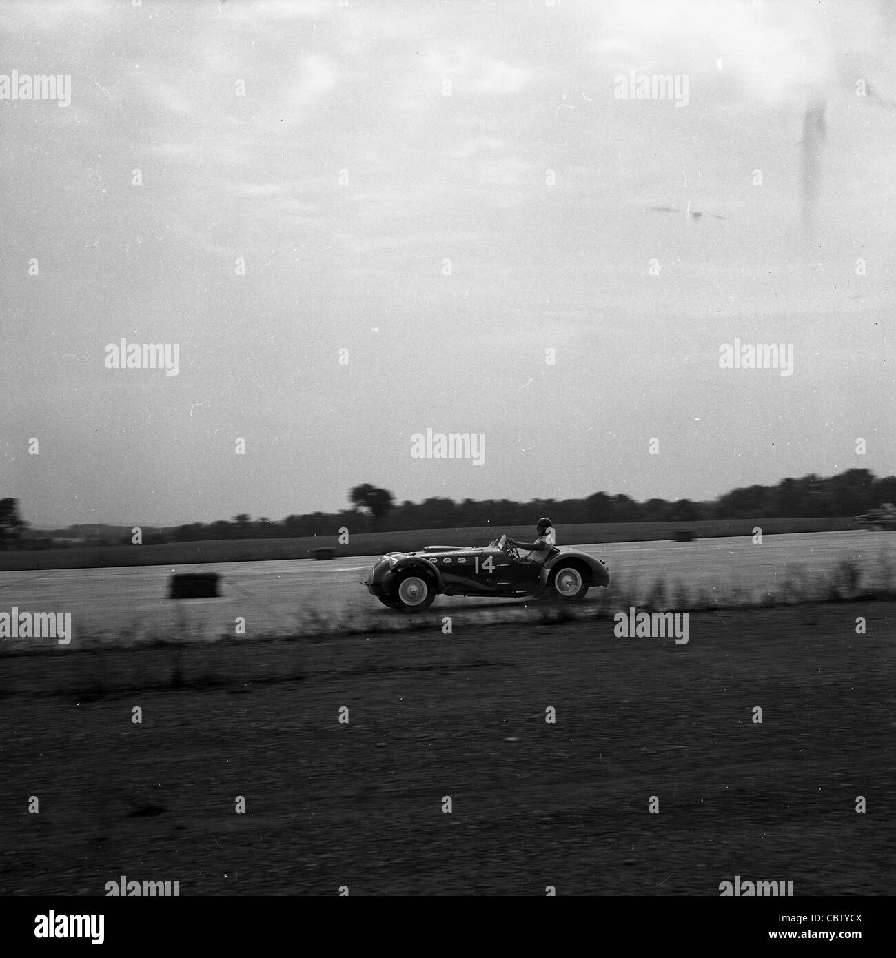 Sports Car Club of America races from the early 1960s or late 1950s ...