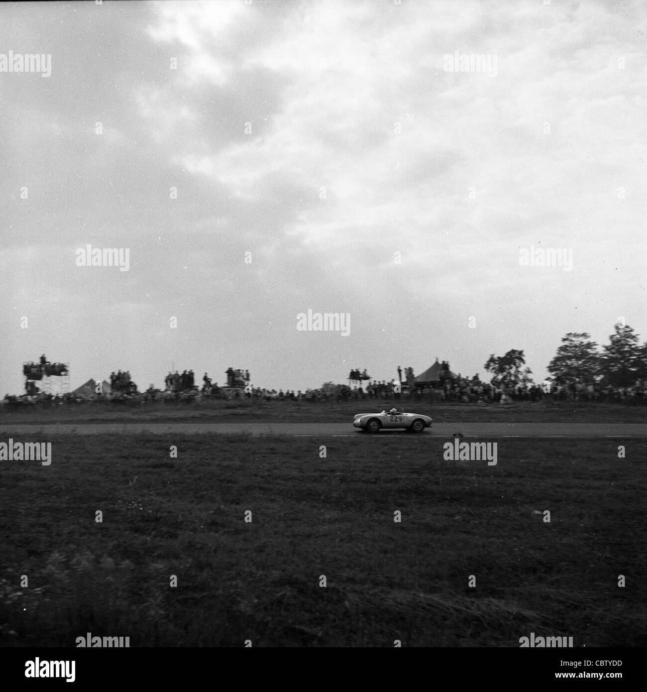 Sports Car Club of America races from the early 1960s or late 1950s ...
