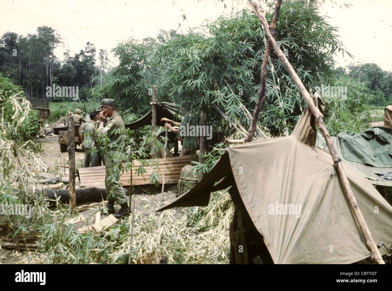 Quan loi vietnam hi-res stock photography and images - Alamy
