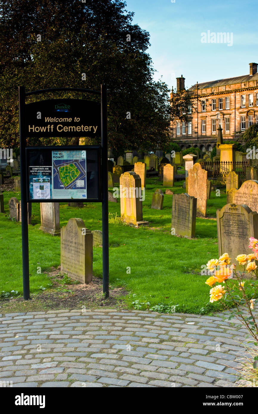 The howff cemetry hi-res stock photography and images - Alamy