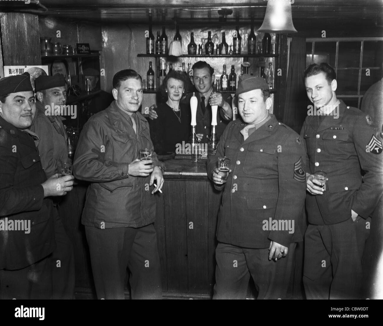1940s bar hi-res stock photography and images - Alamy