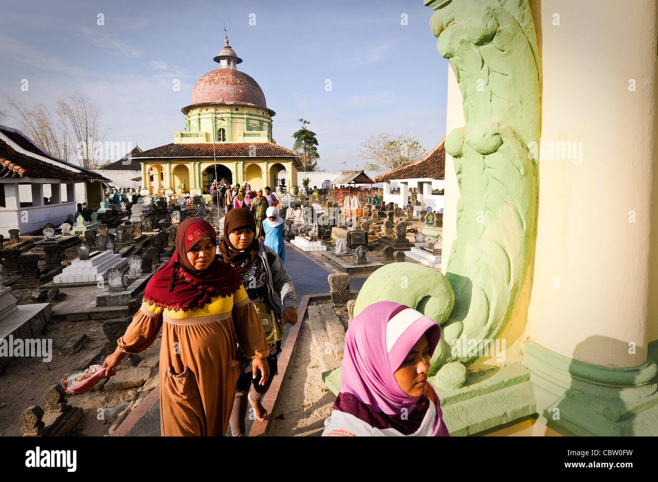 A sufi shrine in Sumenep, Indonesia Stock Photo - Alamy