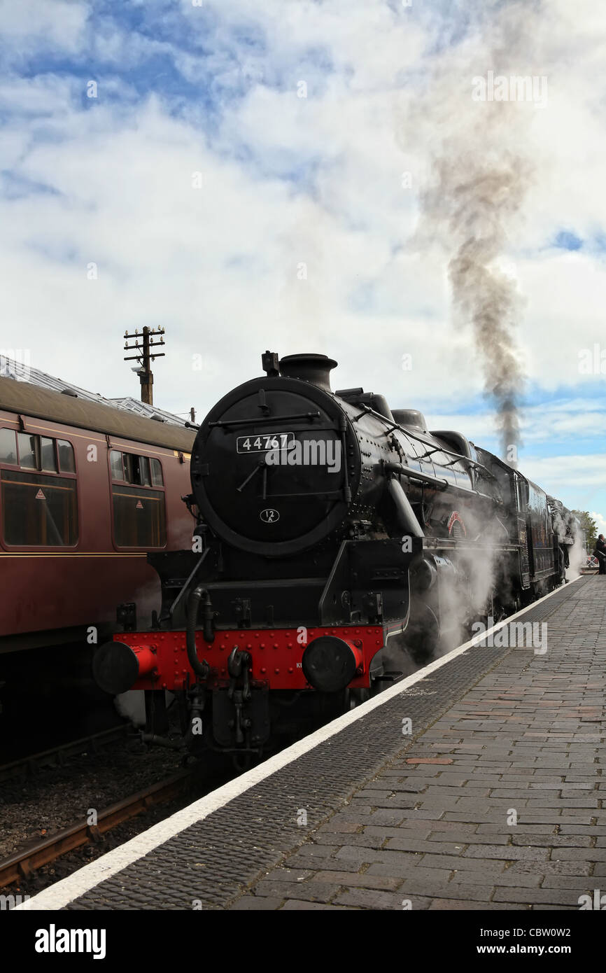 Lms stanier black five hi-res stock photography and images - Alamy