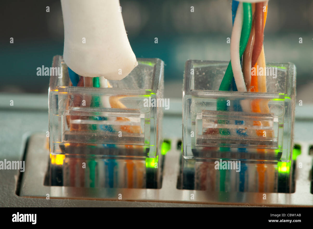 Lan cable hi-res stock photography and images - Alamy