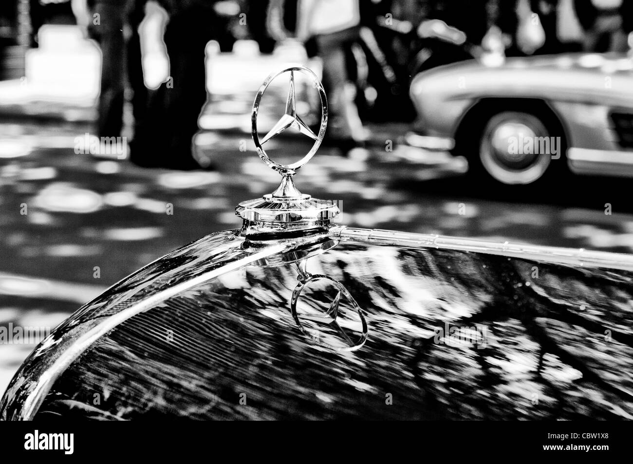 Hood street Black and White Stock Photos & Images - Alamy