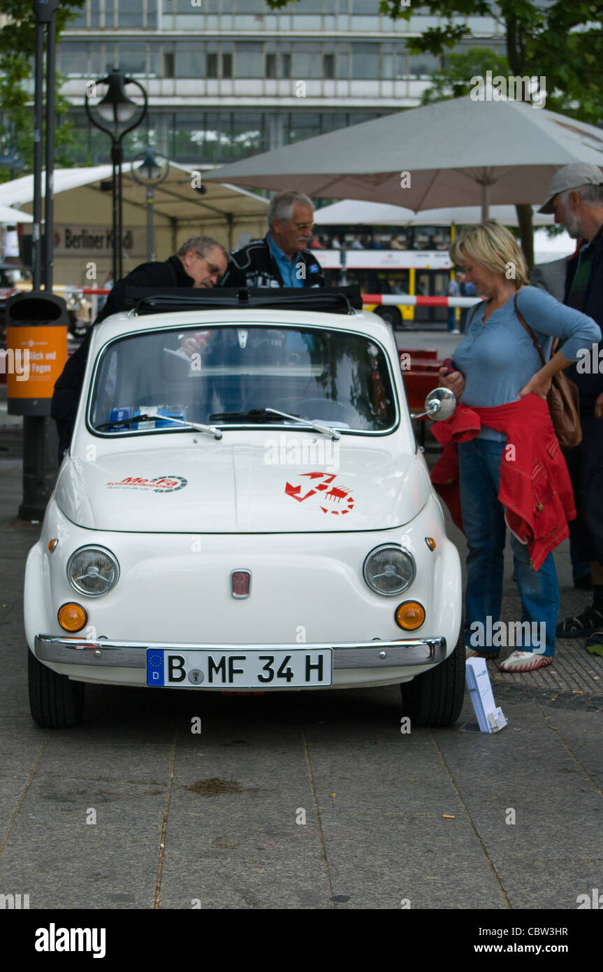 Fiat 500 engine hi-res stock photography and images - Alamy