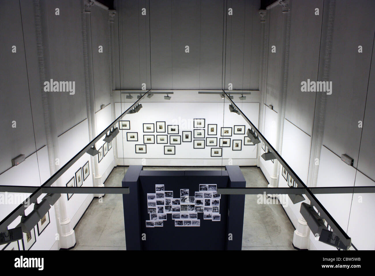 Photography exhibition photos hi-res stock photography and images - Alamy