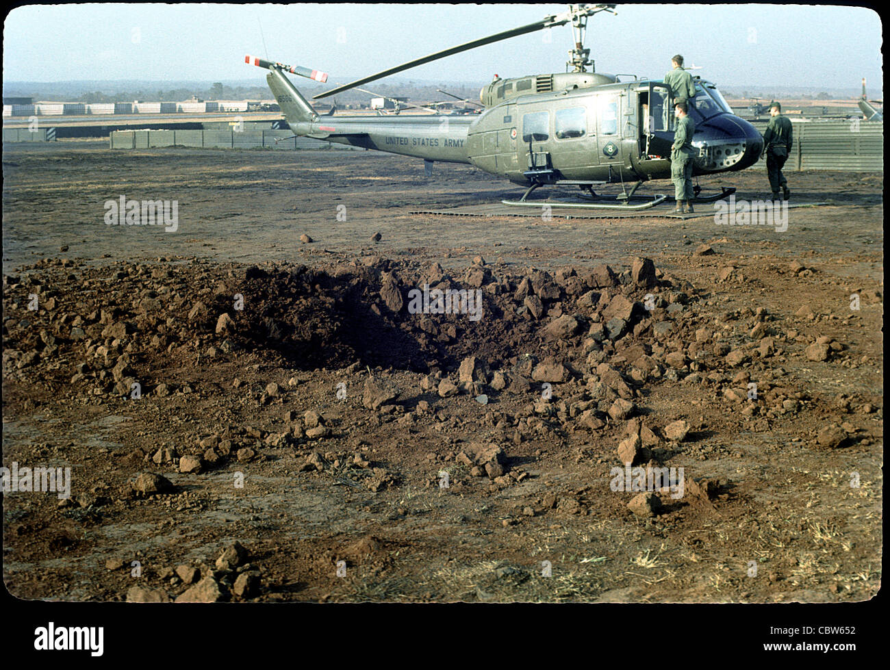 Huey helicopter tet offensive hi-res stock photography and images - Alamy