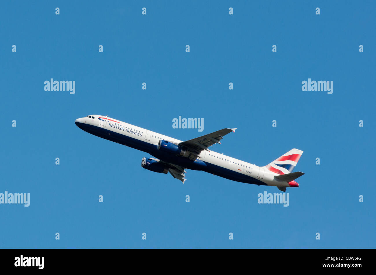Heathrow terminal 5 plane hi-res stock photography and images - Alamy