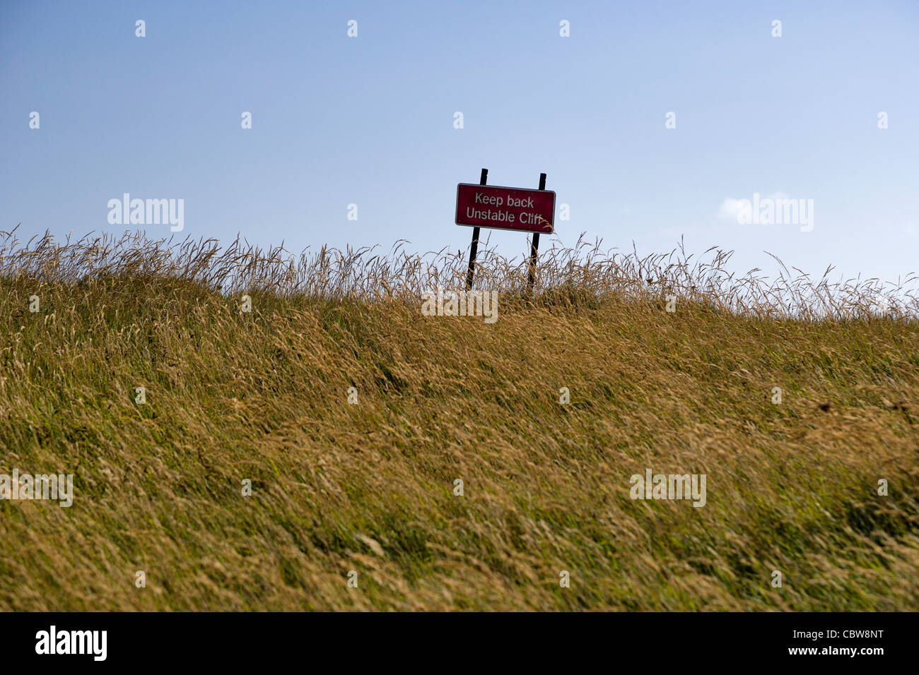 Unsafe cliff sign hi-res stock photography and images - Alamy