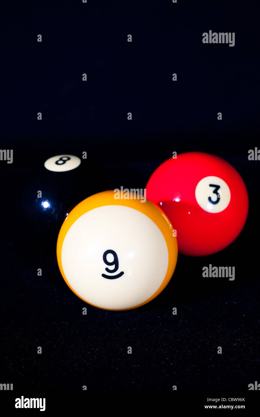 Billiard number 8 hi-res stock photography and images - Alamy