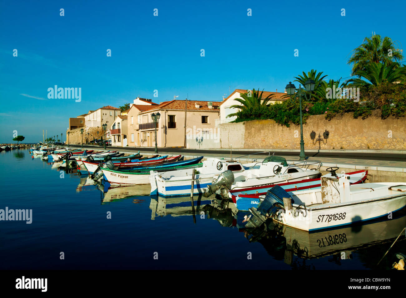 Meze france hi-res stock photography and images - Alamy